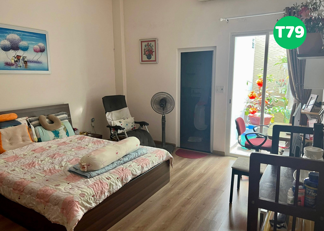 0 F588914 60 A2 46 EA AF5 A 41 C81 C87 EFC9 — Postimages