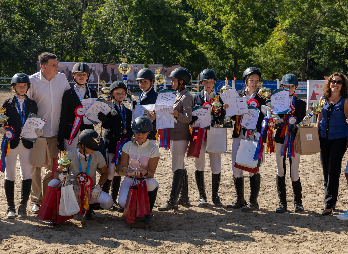 1475 CR2 — Postimages