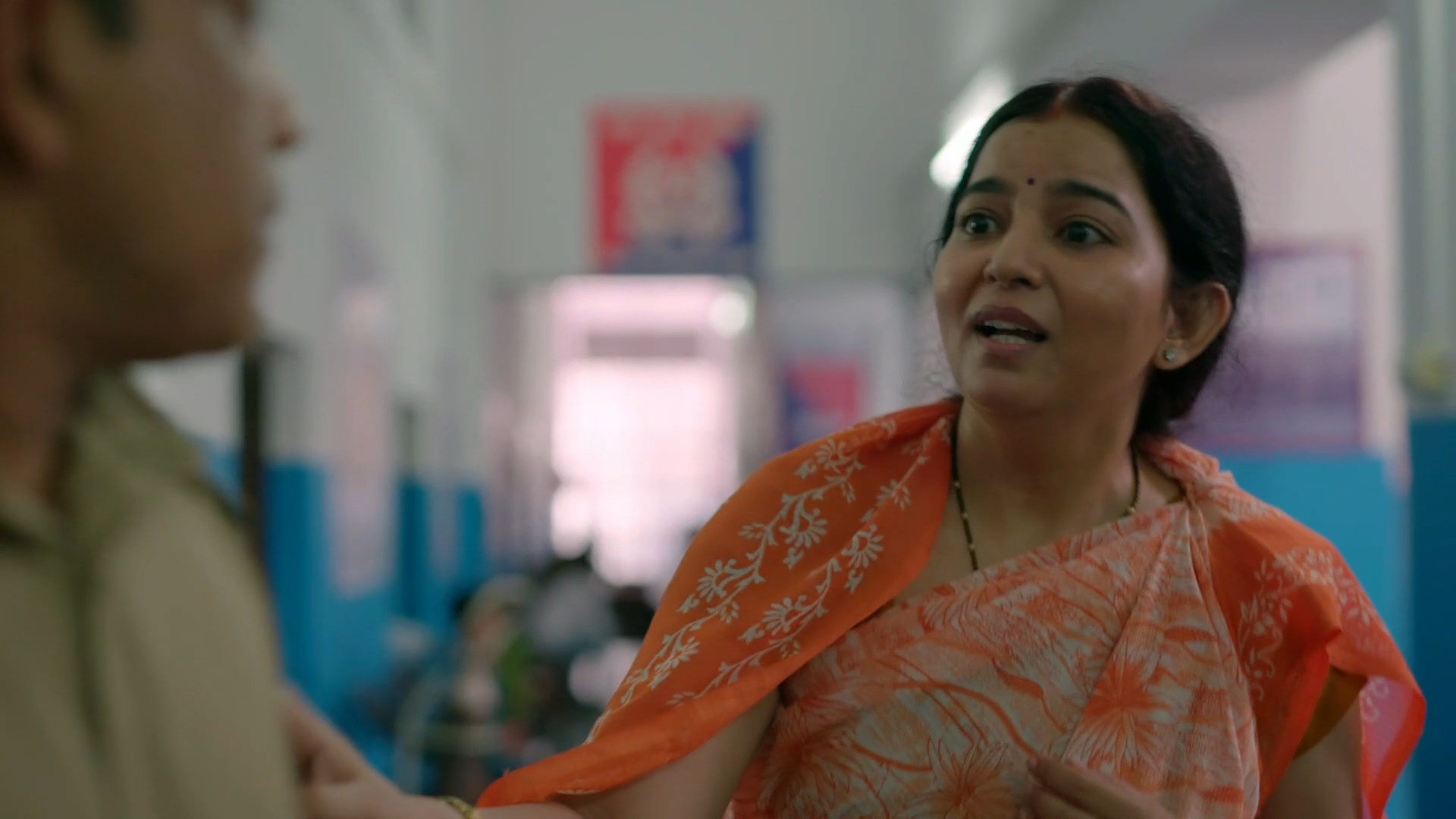 Hot aunty tummy and boob side view from crime patrol mp4 snapshot 00 08 138 — Postimages