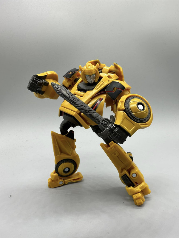 Studio Series Gamer Edition Bumblebee 10 — Postimages