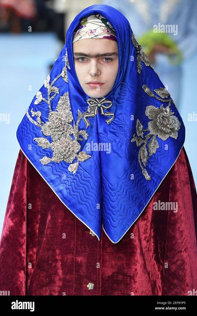 model maya gunn walks on the runway during the gucci fashion show ...
