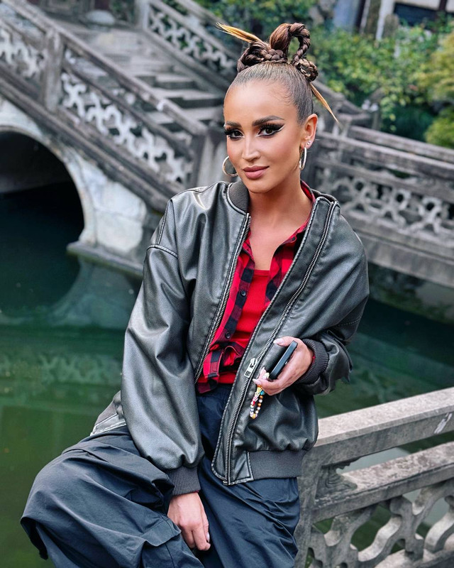 DDF4 C206 8 E86 4 BCD AD0 F 78 AD2 BC38 CF7 — Postimages