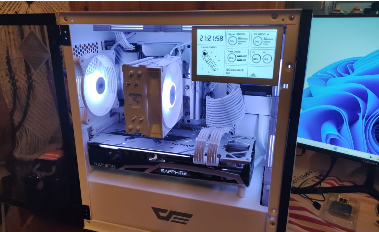 pc blanco — Postimages