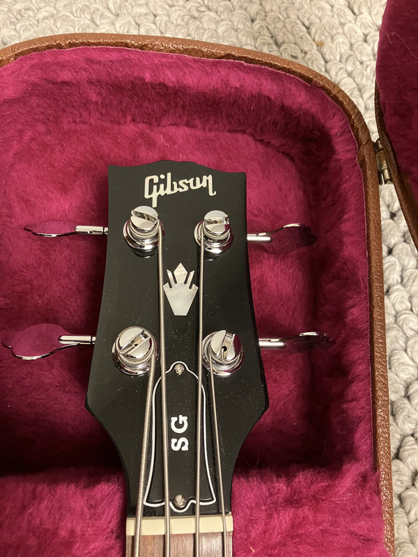 2 BFAF54 A D490 4 E0 E A638 CBCDC84 B3650 — Postimages