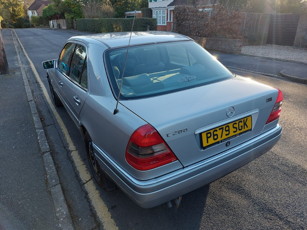 1996 Mercedes Benz C200, Surrey. SOLD | Retro Rides