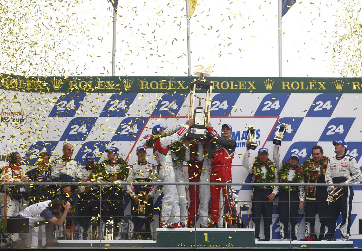 2011 LM 301 Podium 0033 — Postimages