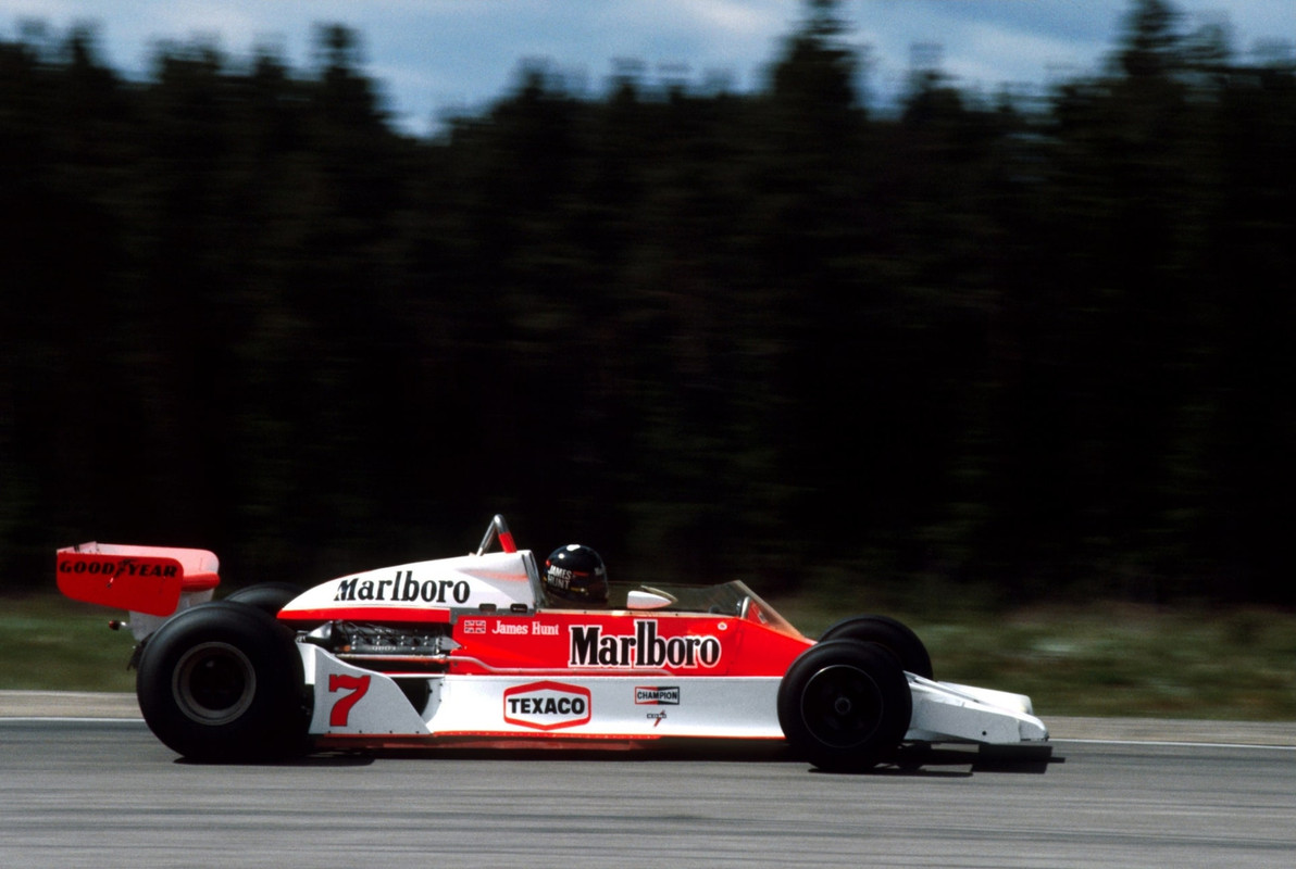 7807 S — Postimages