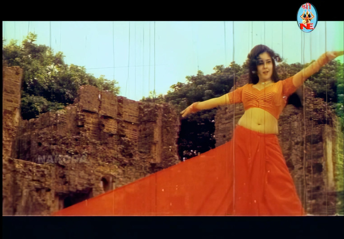 Archana Hottest Song DVD Enhance mp4 20240624 215919 483 — Postimages