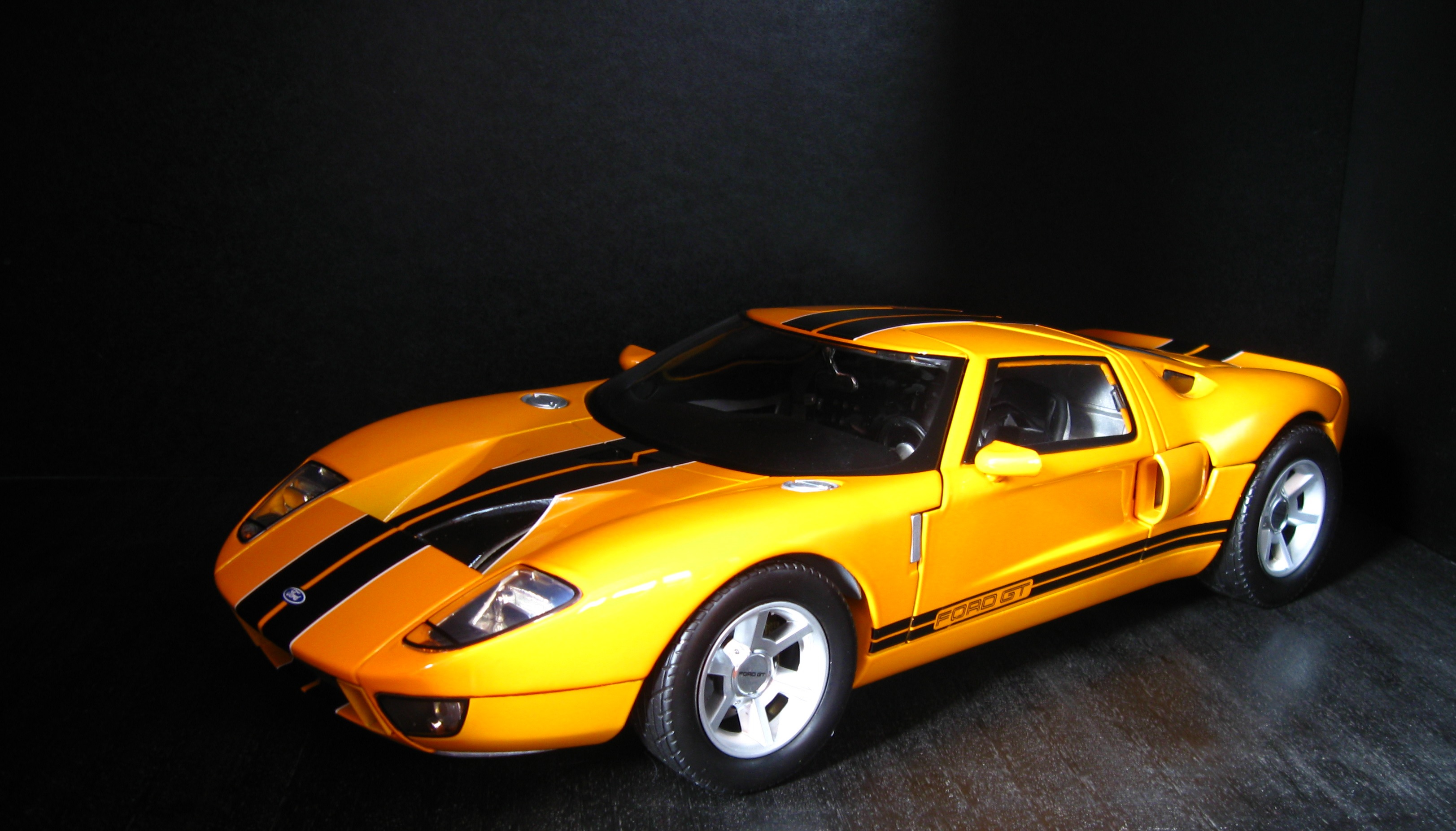 ford gt — Postimages