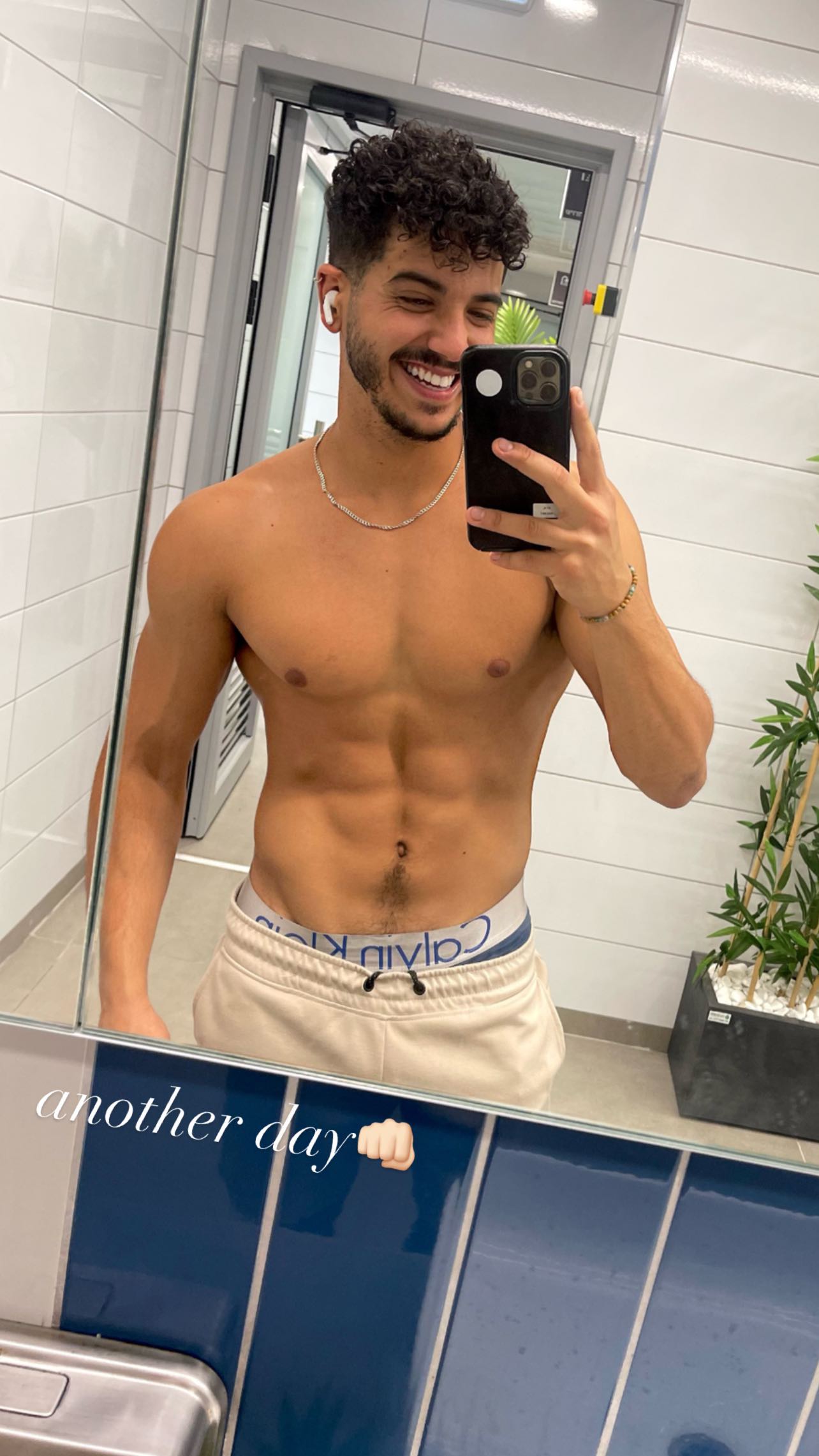 Ayal Mazaki (tiktoker israelí) - Página 11 - Xtasis : Un Foro de ...