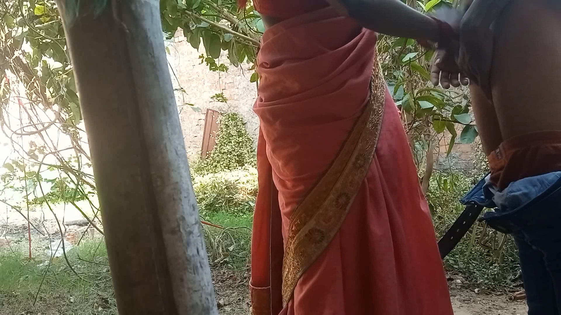 Indian Hot Stepsister Ki Khuleaam Chudai Ghar Ke Peechhe Desi Fucked by Her Stepbrother Real ...