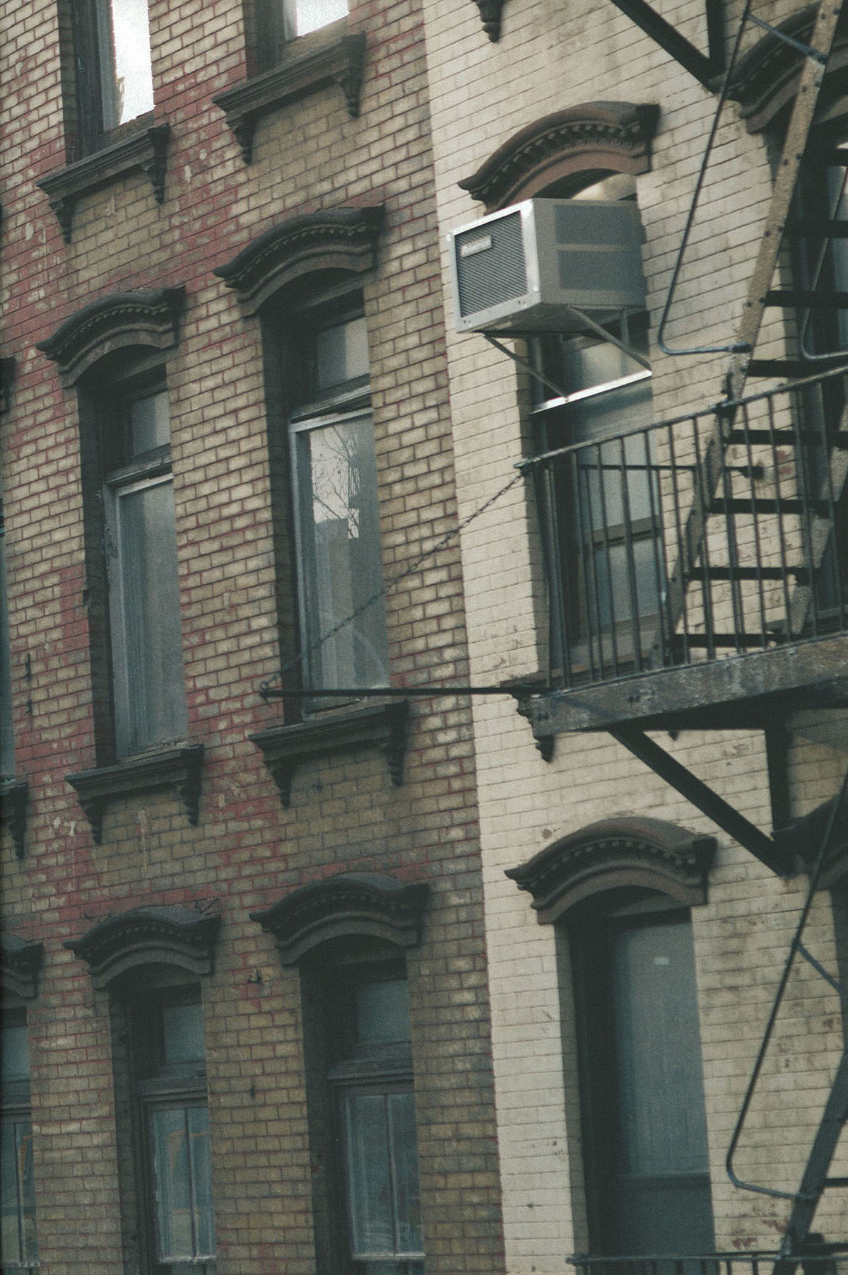 Page0010 — Postimages