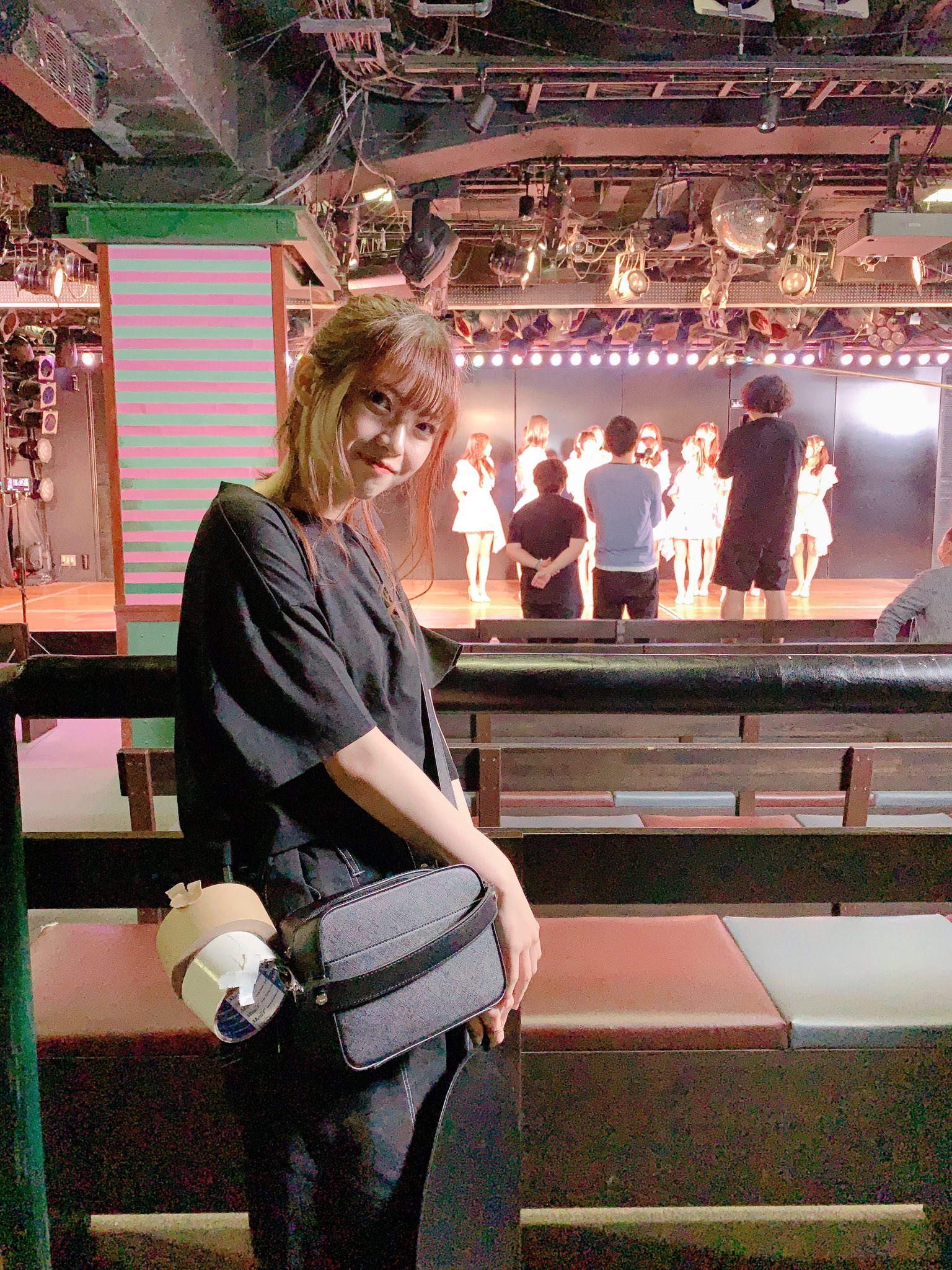 F1j y K ak AAr N71 — Postimages