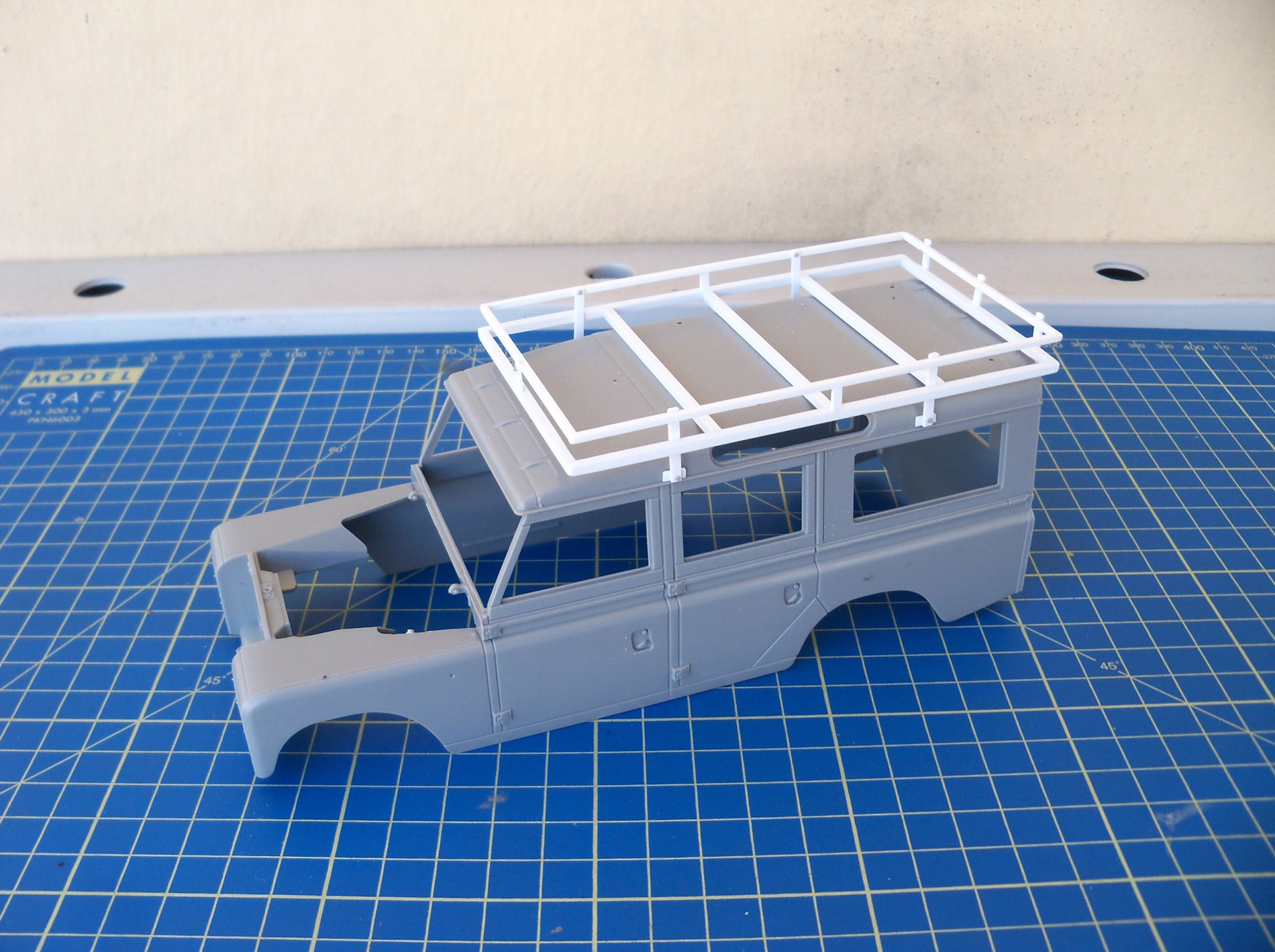 Rack 05 — Postimages