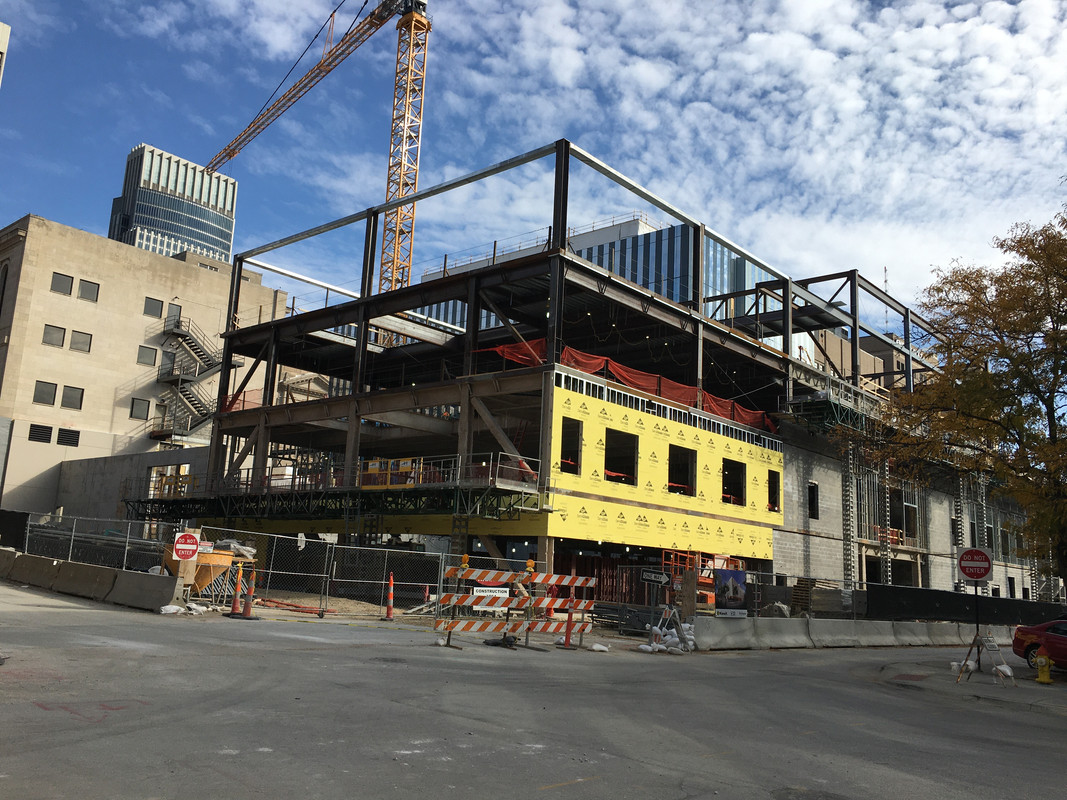 8 E6288 F0 633 C 425 F 9068 EACA32 D54811 — Postimages