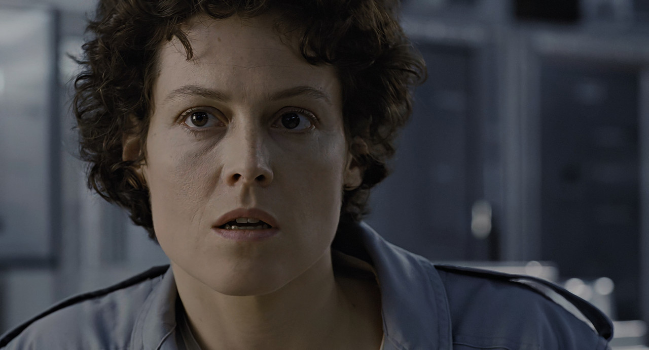 Aliens (3) — Postimages