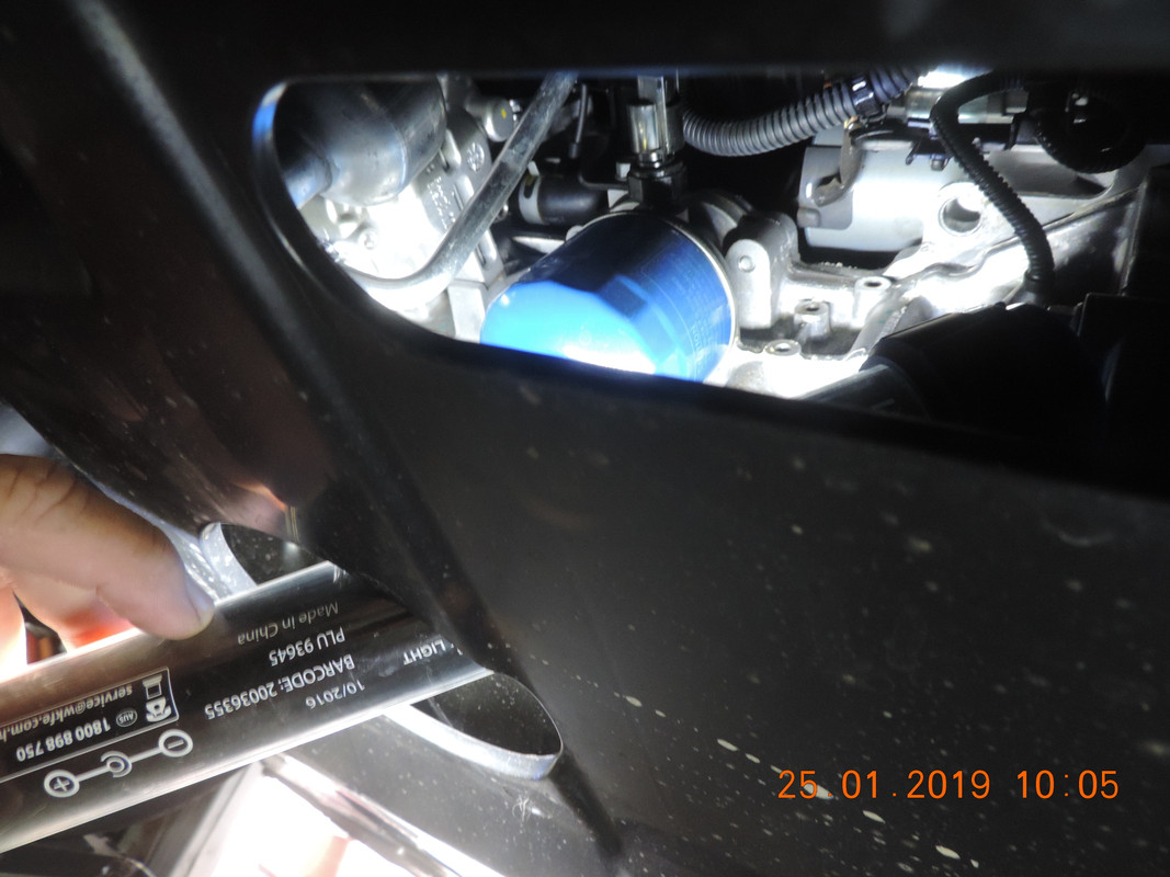 oil filter — Postimages