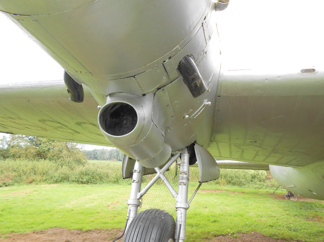 1/72nd Valom Vickers Valetta C.1 ***FINISHED**** - Page 2 - Work in ...