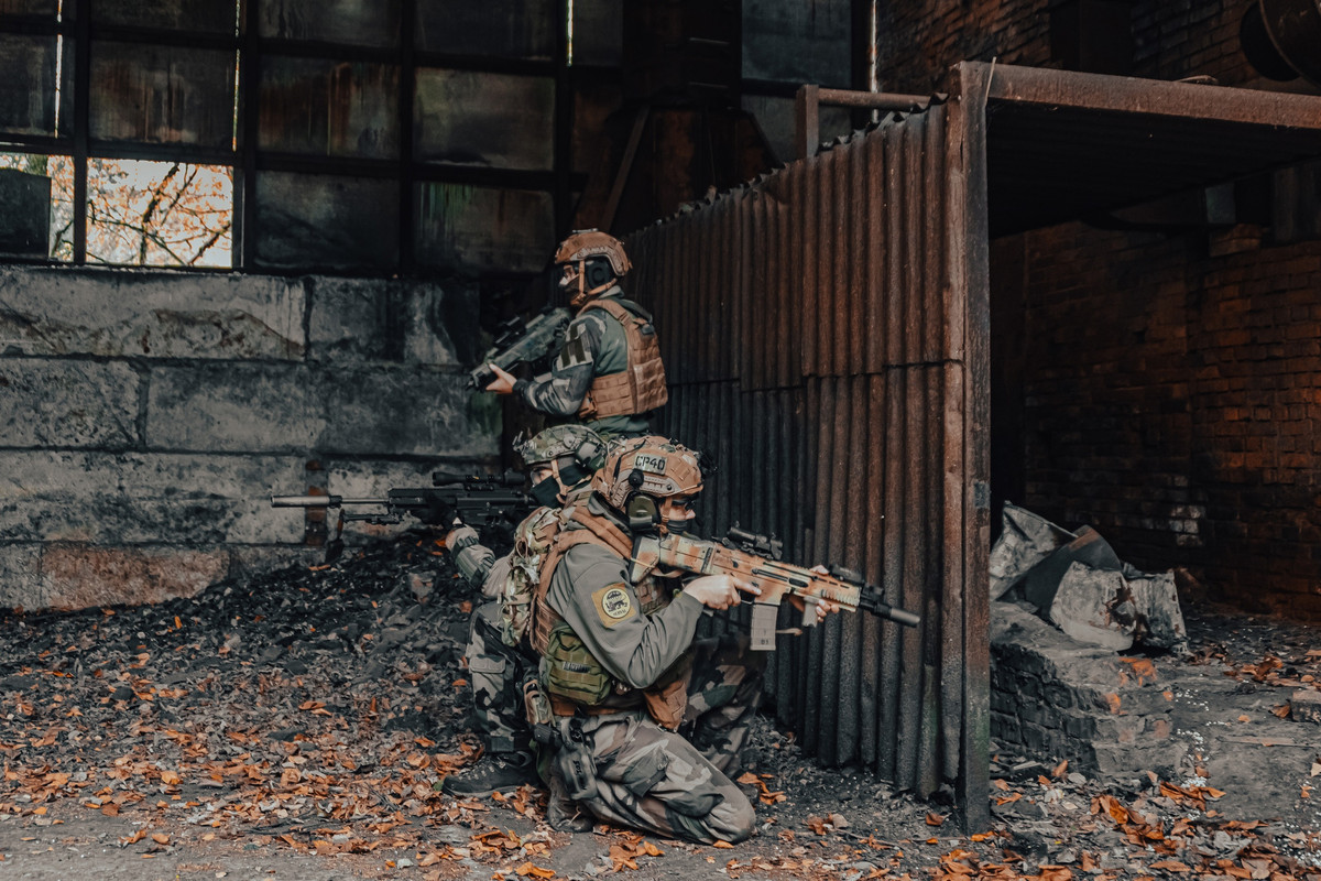 D1yu DTXb Jr I (1) — Postimages