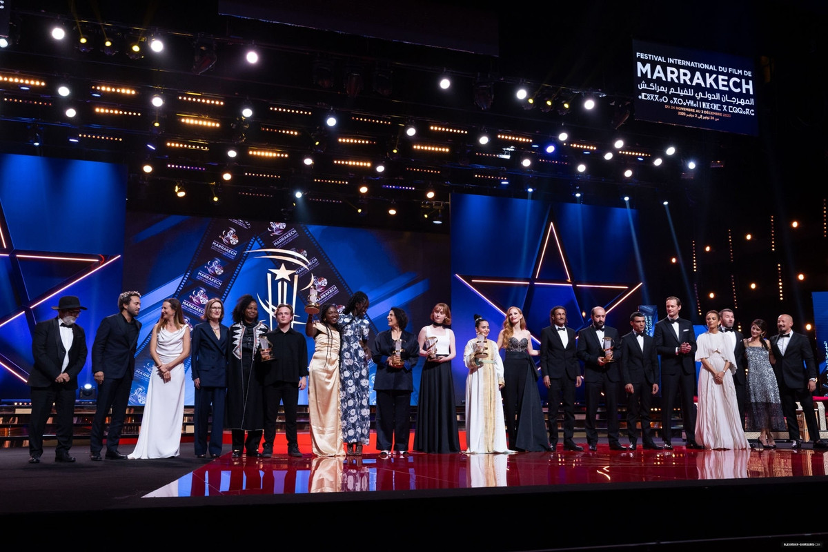 Alex M9 A S 36 — Postimages