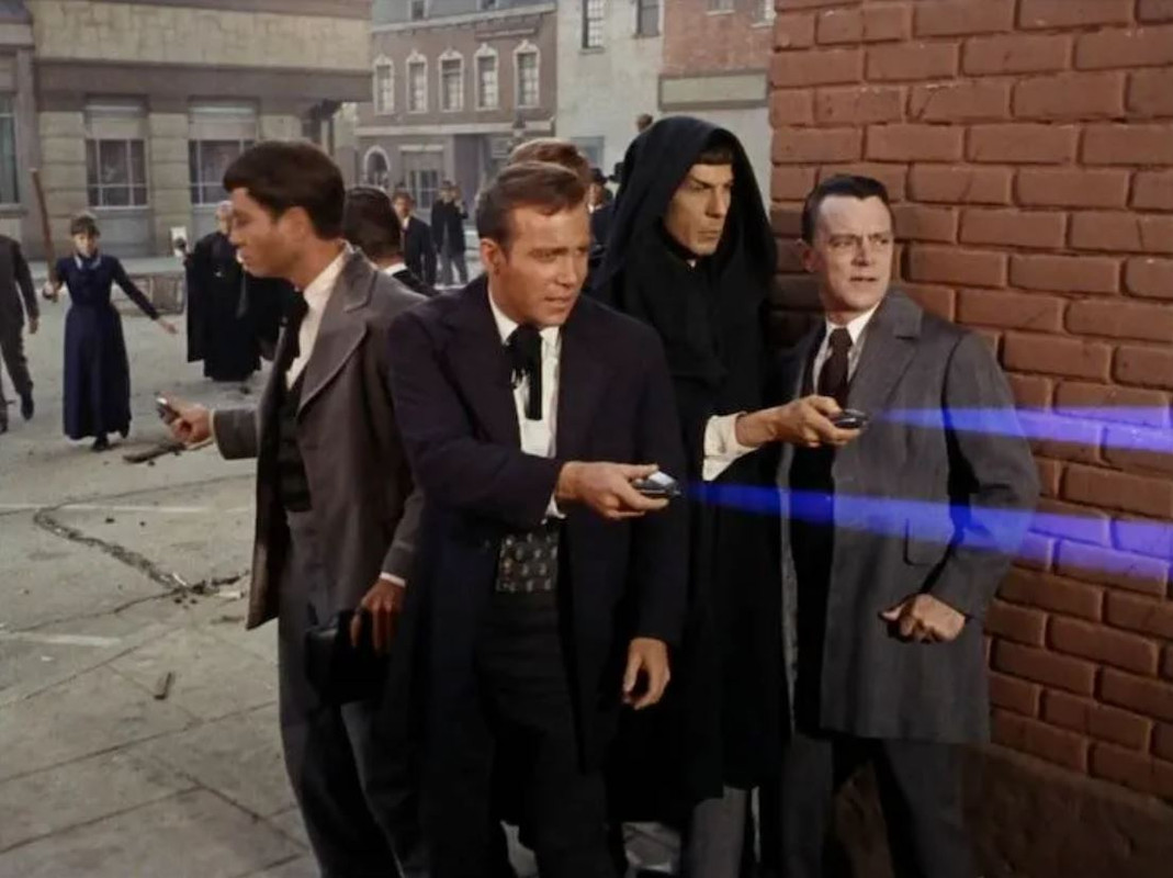 Kirk Spock Phasers — Postimages