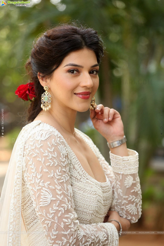 spark trailer launch event12 — Postimages