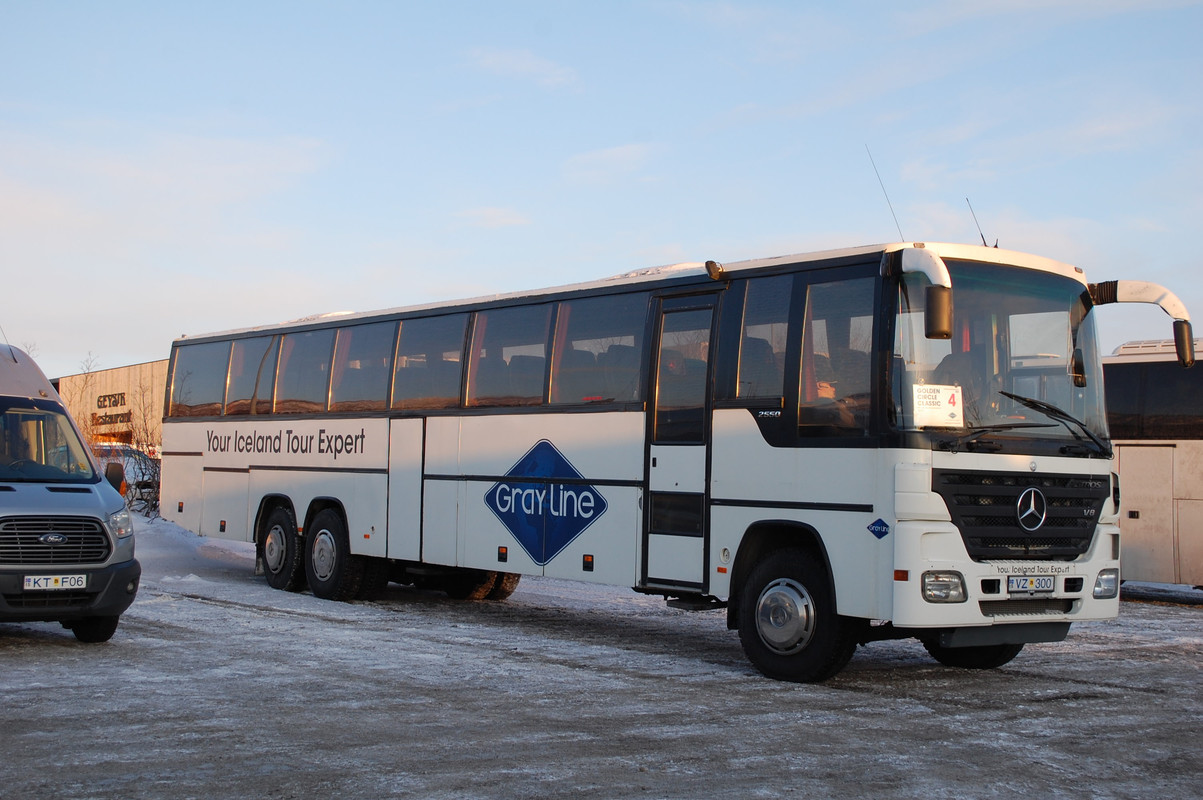 Off-road glacier tour bus : r/WeirdWheels