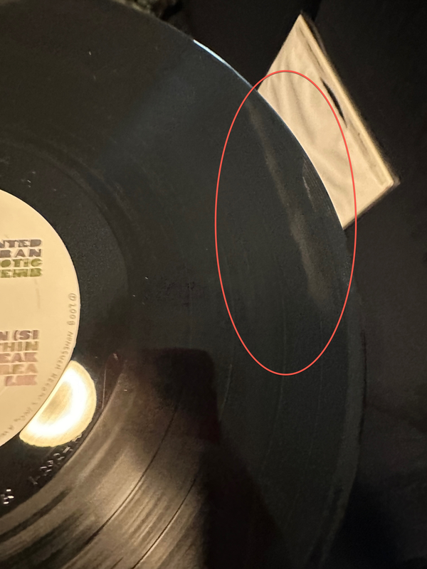 Cloudy white streaks/smears on vinyl - do you have this? | Steve ...