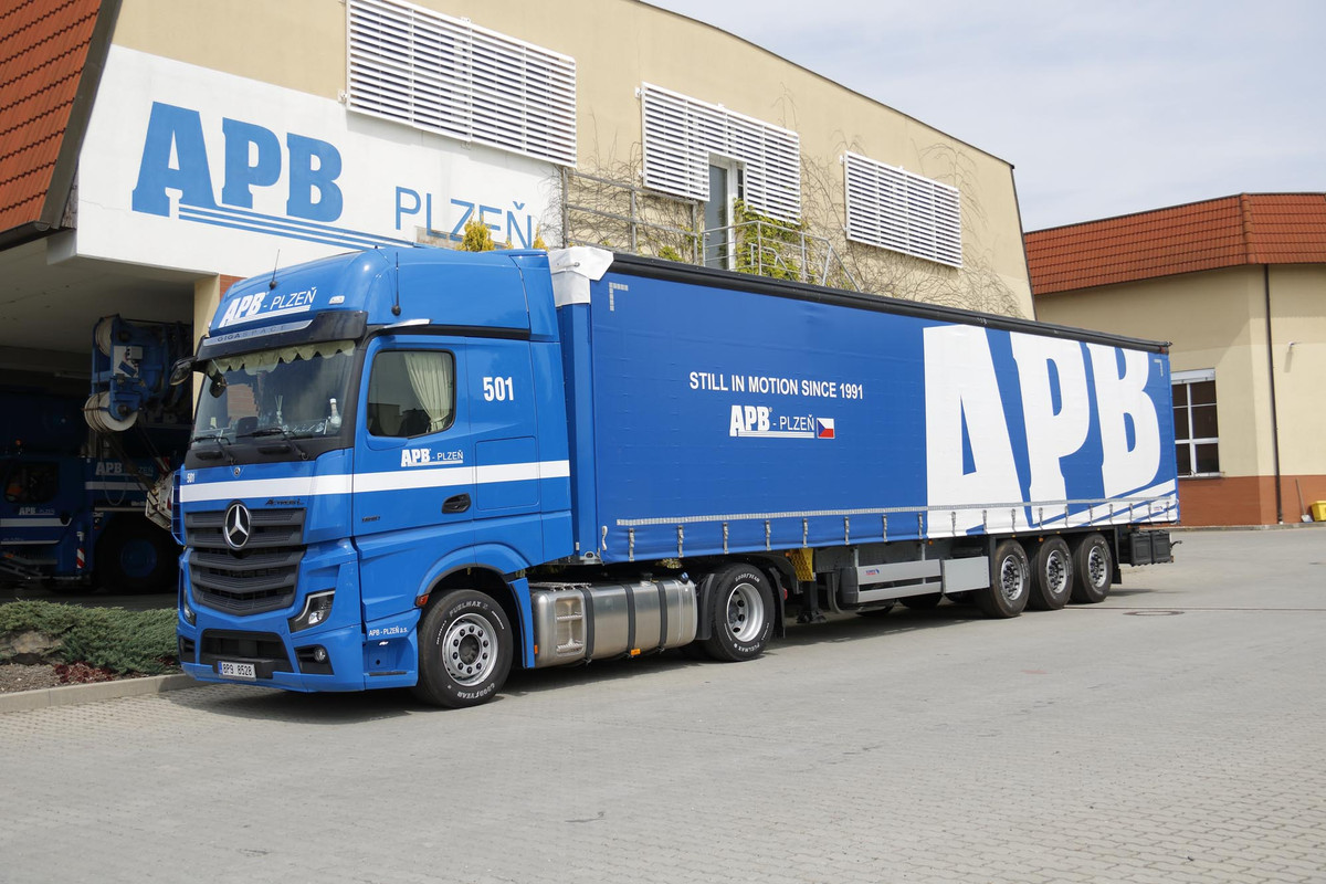 Kamiony 2022 046 — Postimages