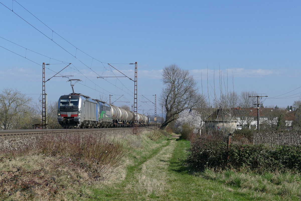 dso14 193 114 955 — Postimages