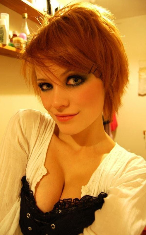 Chicks With Short Hair Bob Hair Cuts And Fringes Page 312