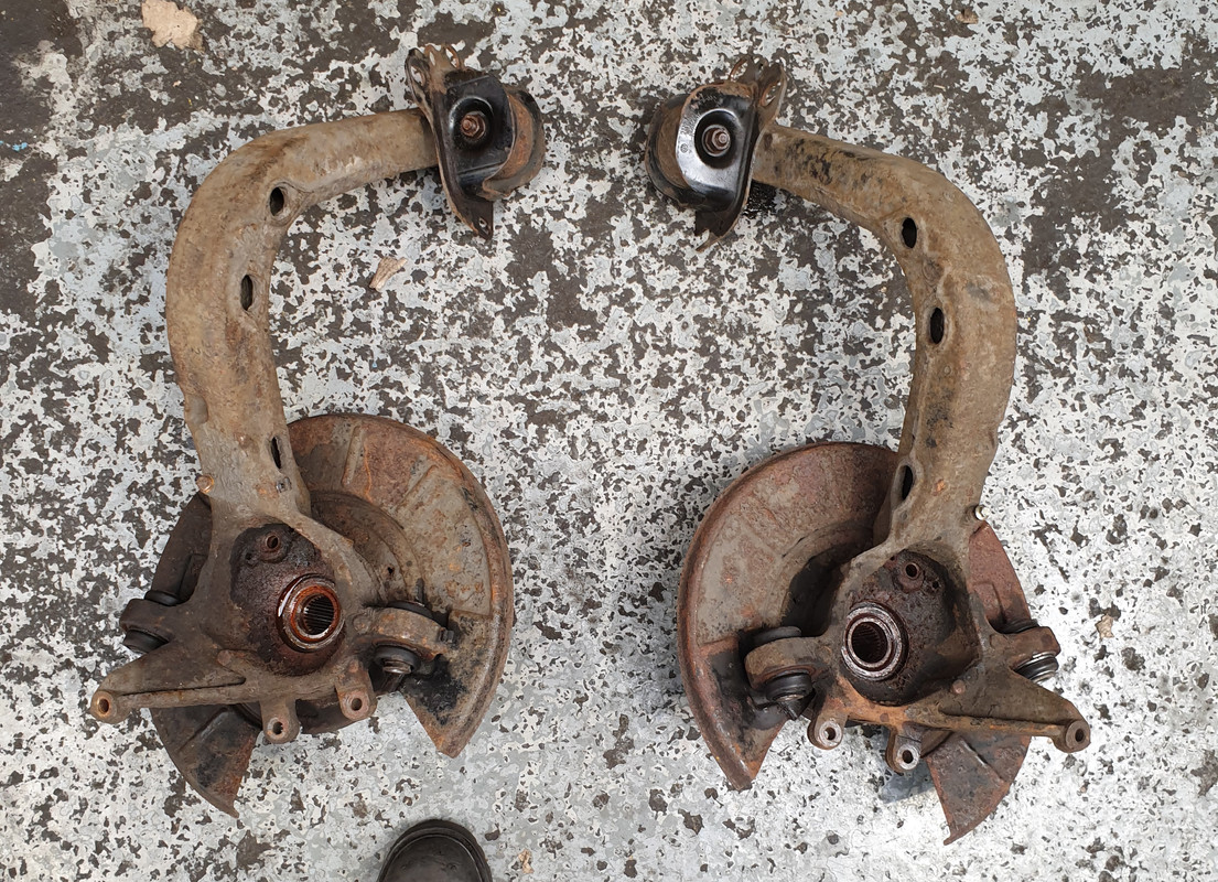 3 arms — Postimages