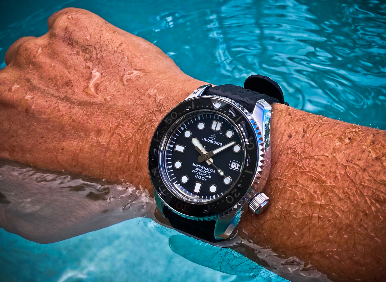 MM300 U water — Postimages