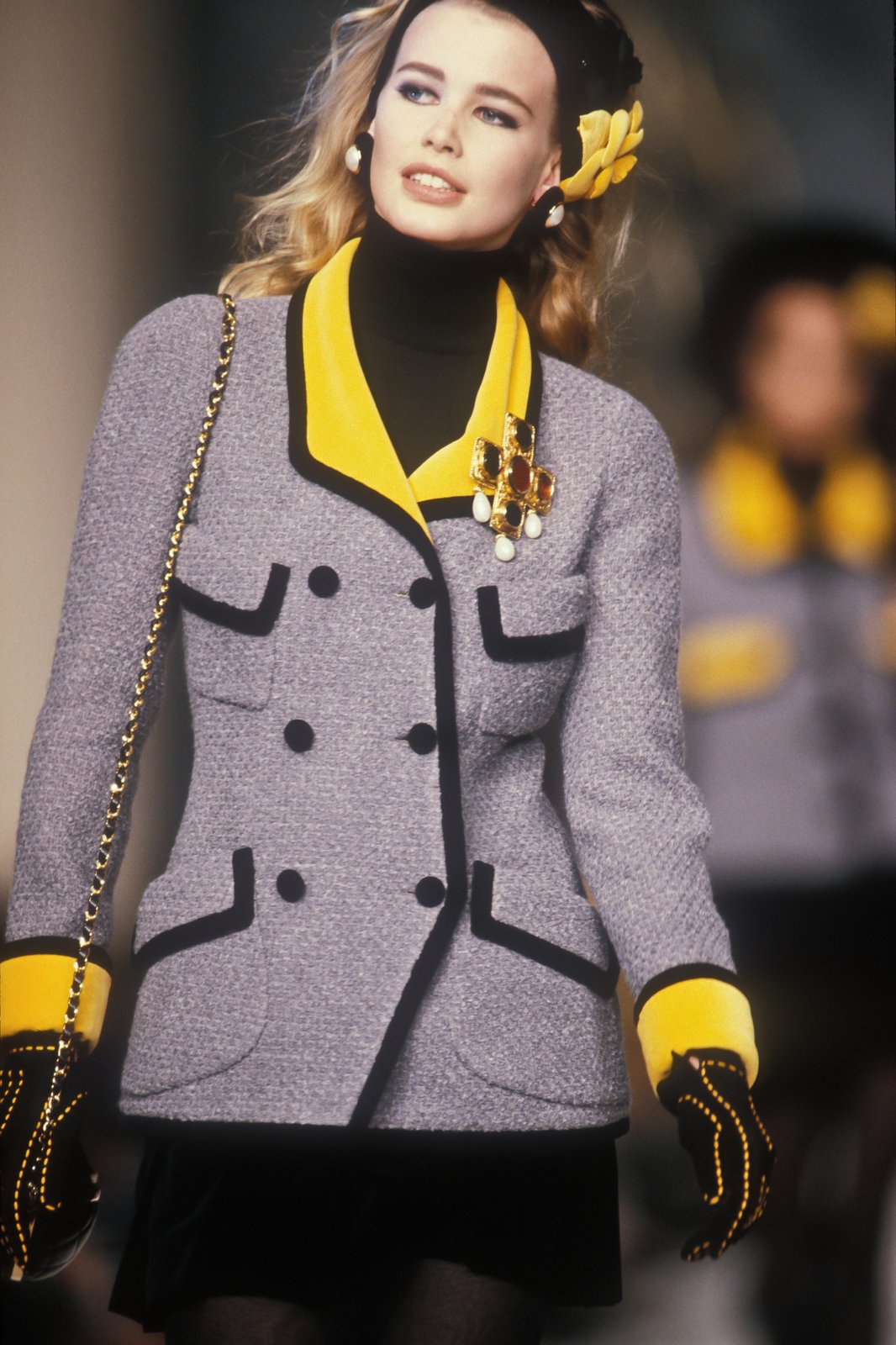 Fashion Classic: CHANEL Fall/Winter 1990 | The Internet's largest ...