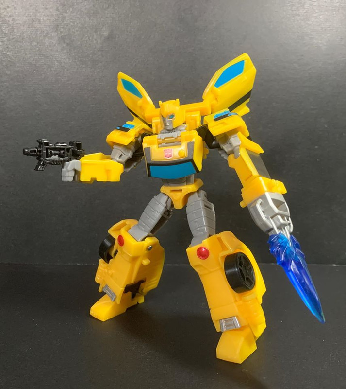 Cyberverser Deluxe Bumblebee 03 — Postimages