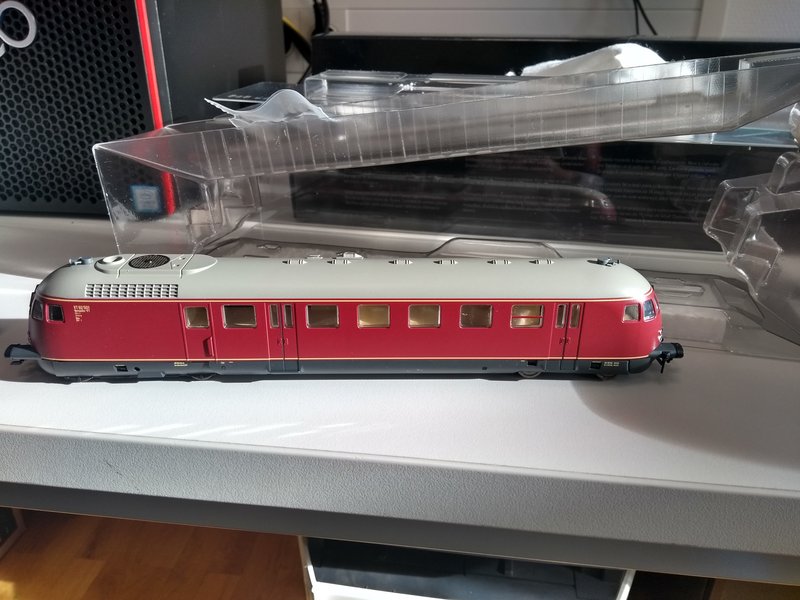 RE: Märklin 39692 / Trix 25692 Dieseltriebwagen Baureihe VT 92.5 ...