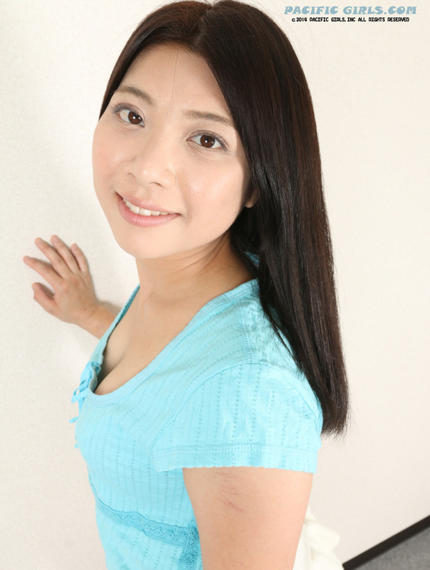 ami 014 — Postimages