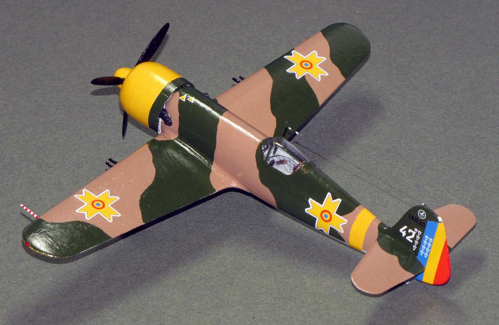 LTD Models 1/48: Royal Romanian AF IAR 80 - The Unofficial Airfix ...