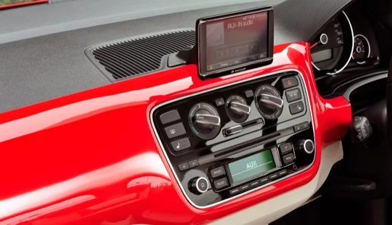 GENUINE VW UP! NAVIGON PORTABLE SYSTEM LIVE GPS SAT NAV NAVIGATION ...