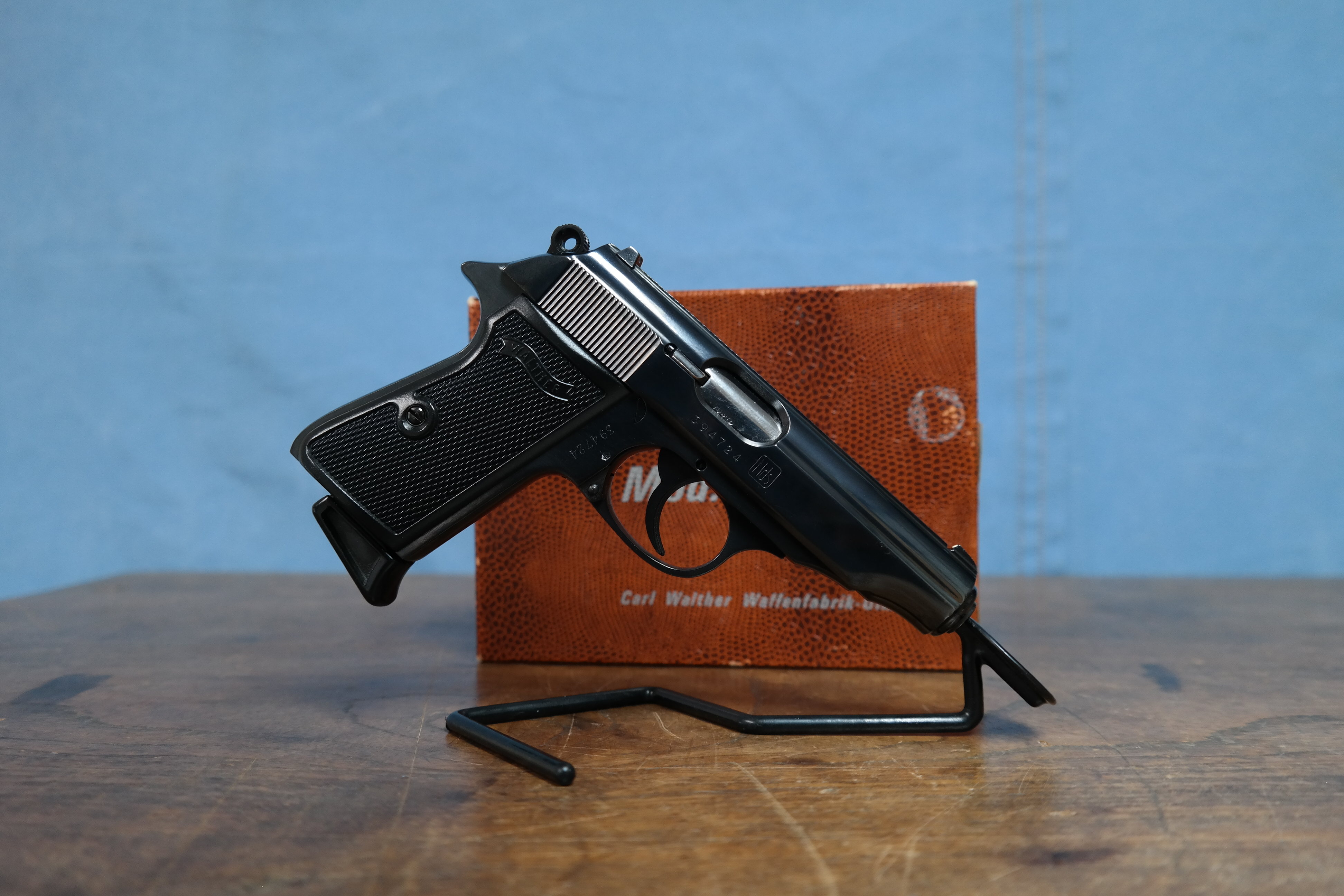 SAM 8069 — Postimages