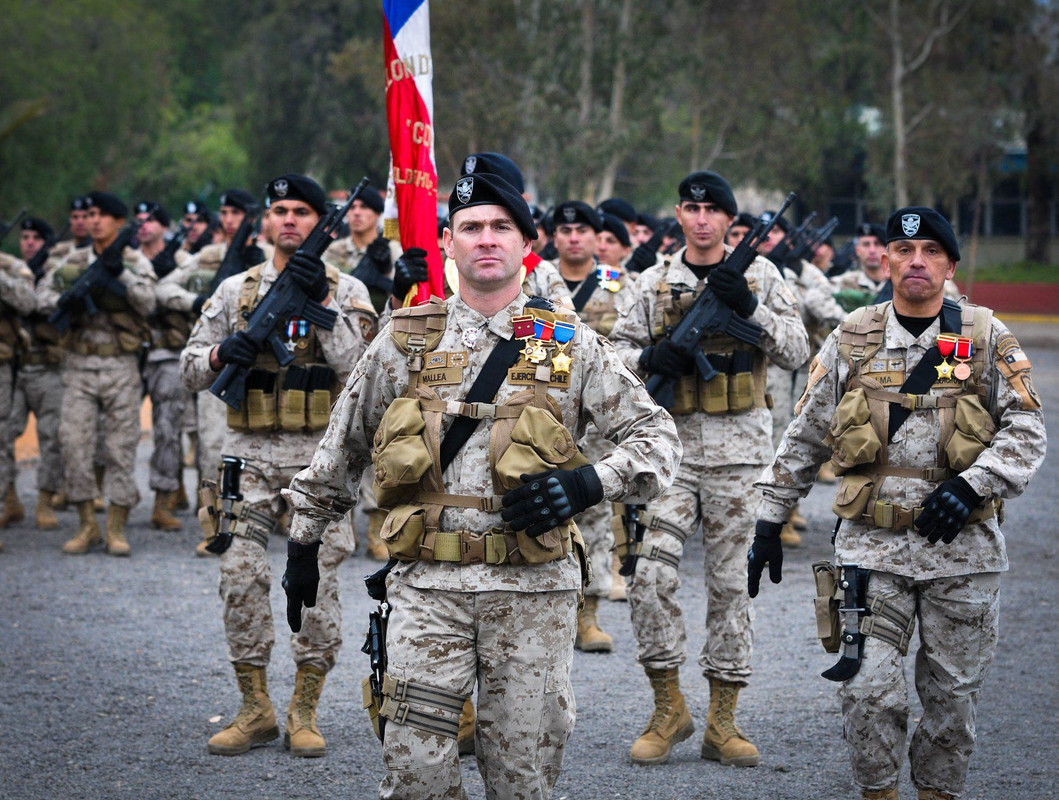 Fuerzas Comando Chile 2019 5497998 A014 — Postimages