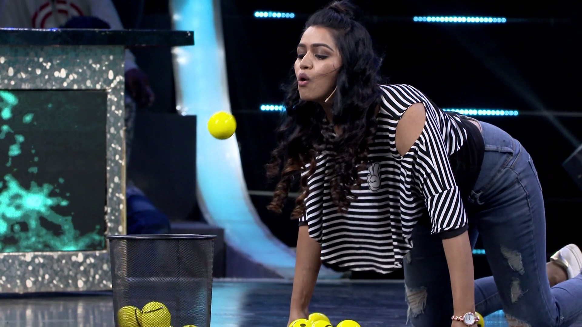 00 18 09 — Postimages