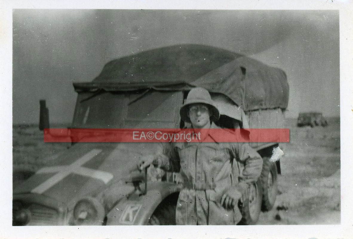 Krupp protze personel carrier in North Africa or how ti fit a flak gun ...