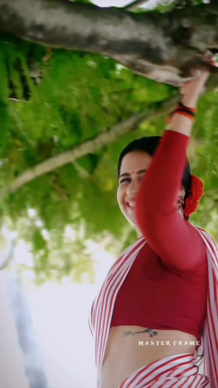 sadhika hot anvel in red saree mp4 snapshot 00 36 259 — Postimages