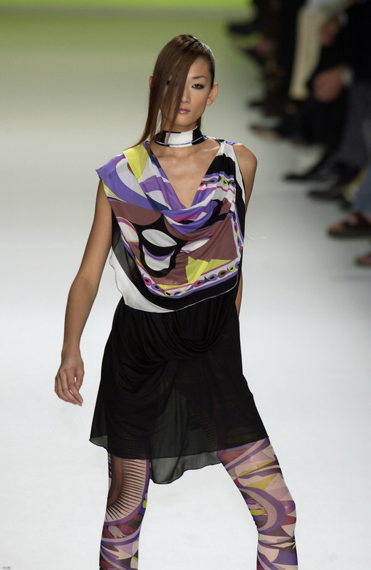 Emilio Pucci Spring 2003 yj1 TG8lj KSYx — Postimages