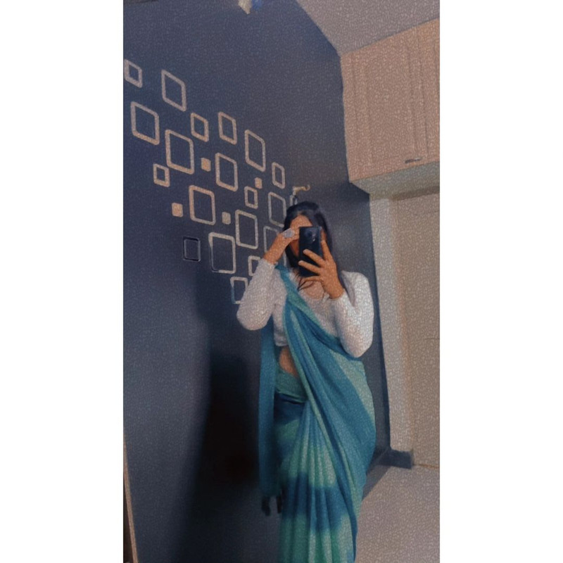 124 1 — Postimages