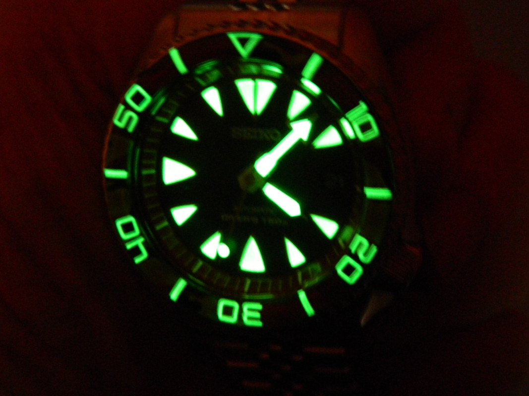 Only Two Made Seiko 7002-700A Red Monster Dragon Mod Automatic Diver ...
