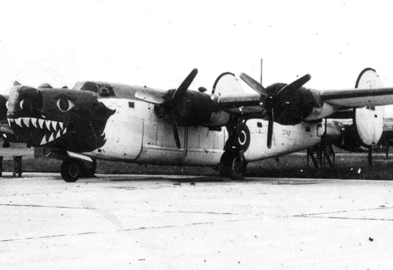 1:72 Liberator GR Mk.VI, 10 (BR) Sqn RCAF - Work in Progress - Aircraft ...