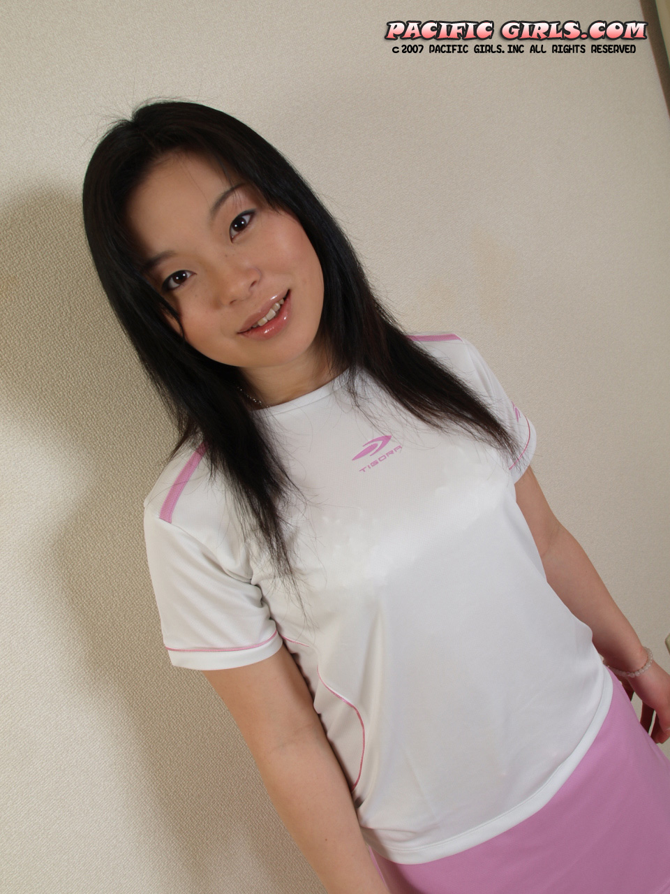 mami 002 — Postimages