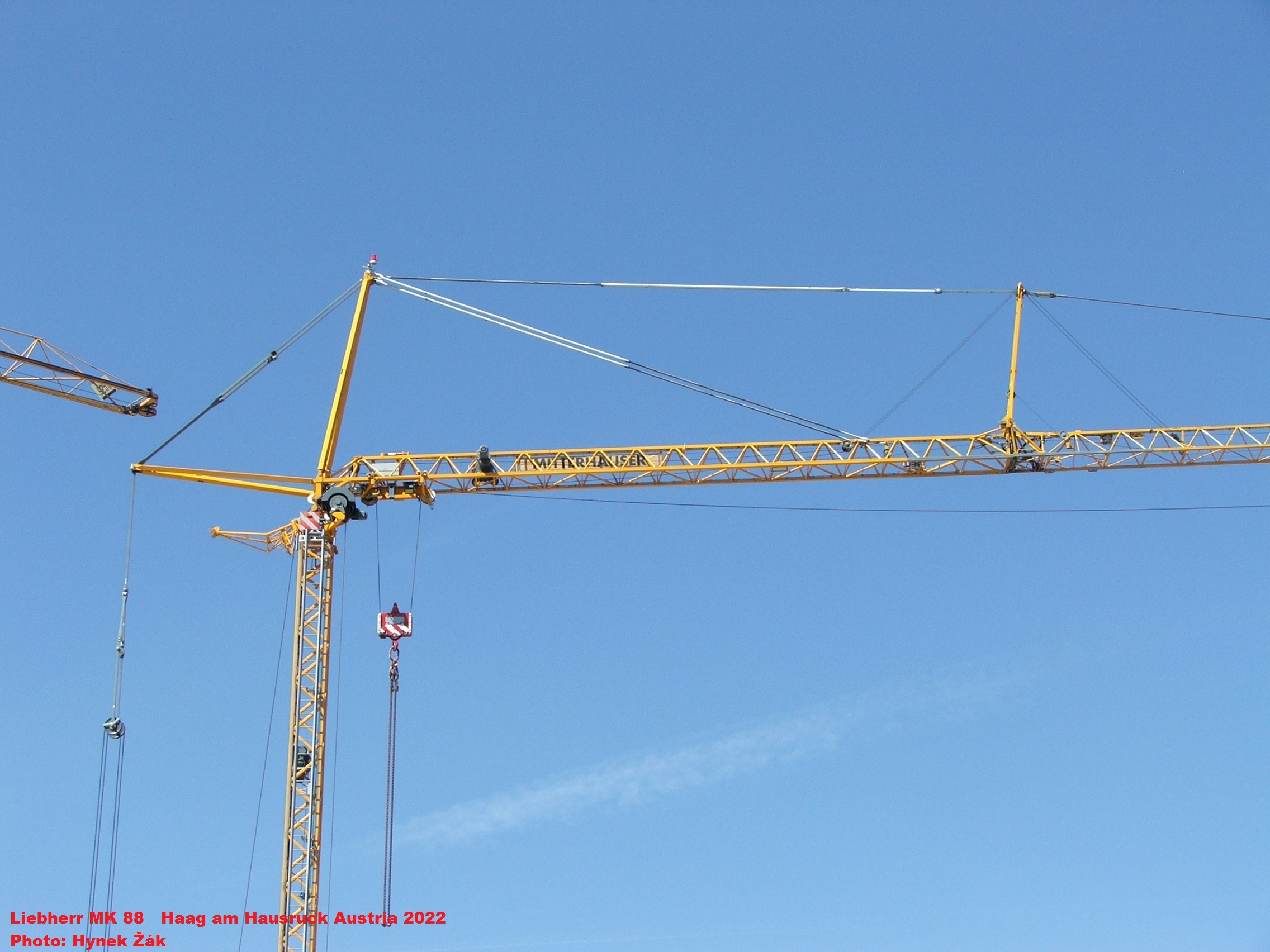 Liebherr MK 88 Haag Austria 2022 1c — Postimages